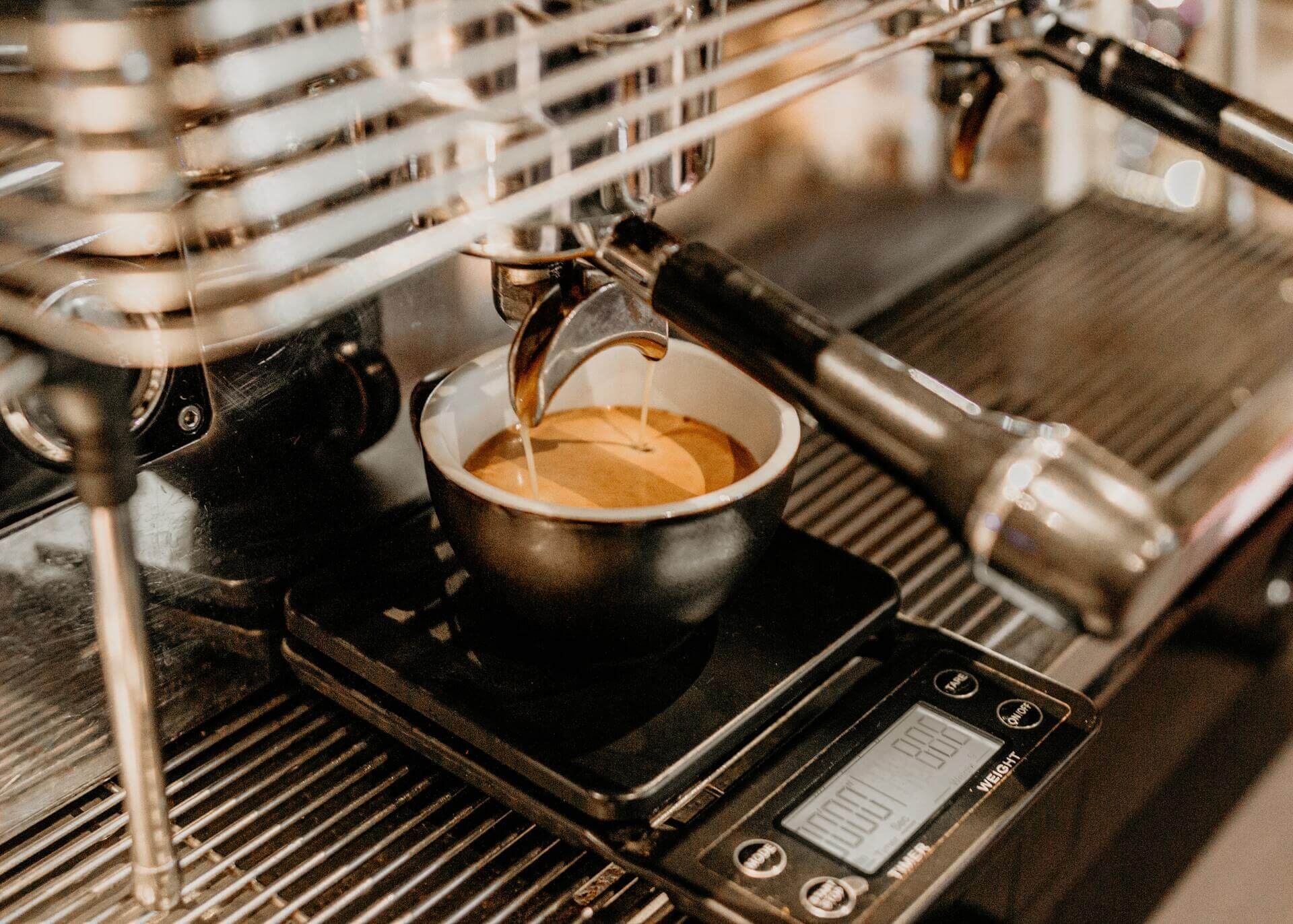 Aftertaste Of Coffee: What It Is And How to Describe It • Crazy Coffee Bean